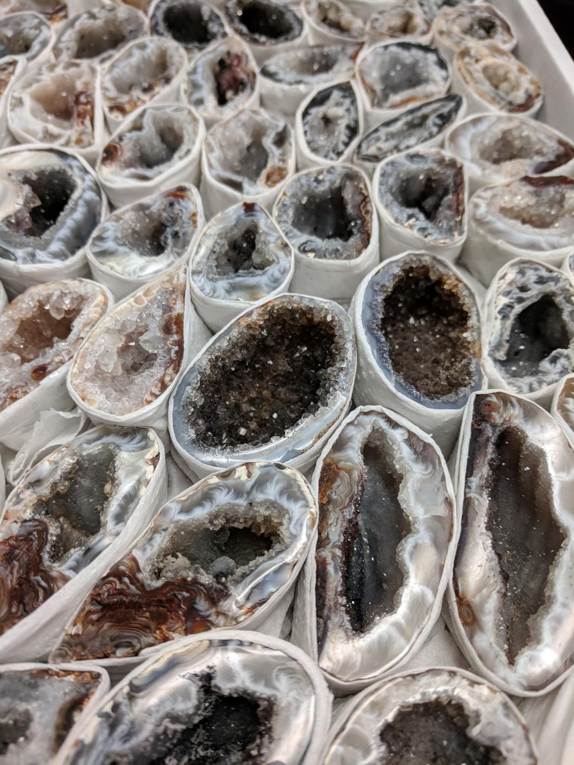 Agate halves - Rough/Nodules - ForHeavenSake